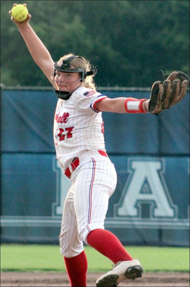 Lady Patriots lose road contest | The South Reporter